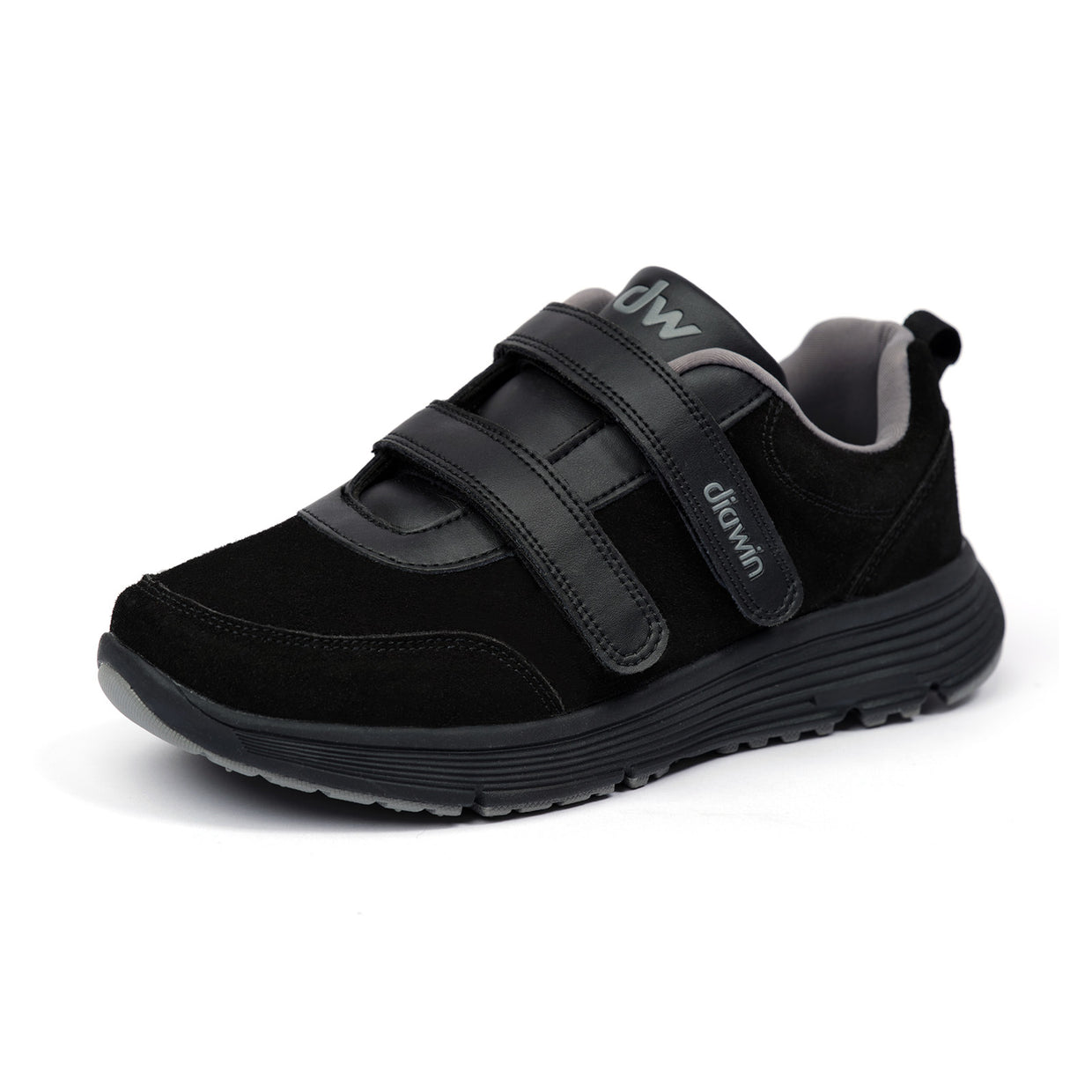 Diawin – Comfortable, Stylish, & High-Quality Footwear for Wide Feet